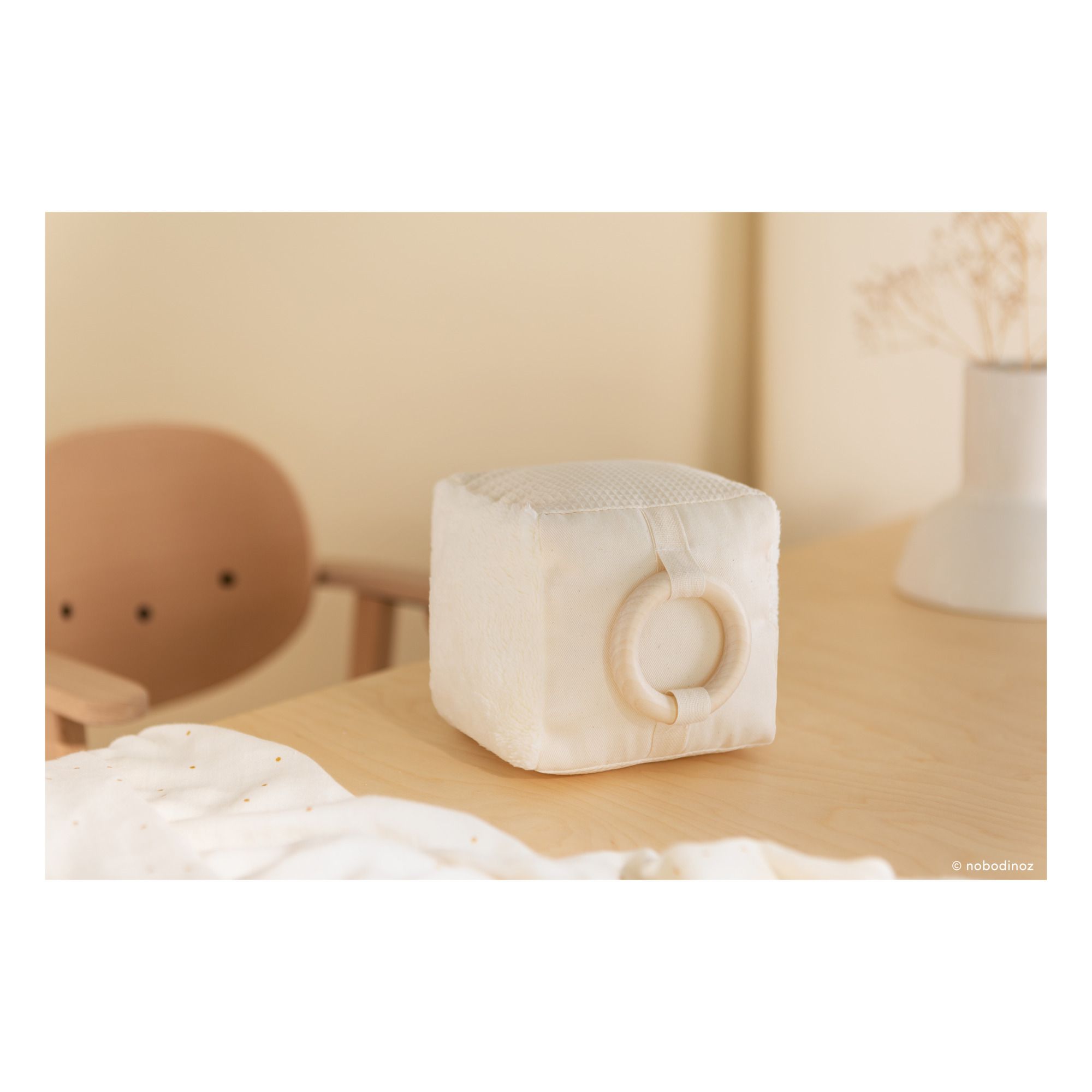 Sensory Cotton Cube Cream Nobodinoz Toys and Hobbies Baby