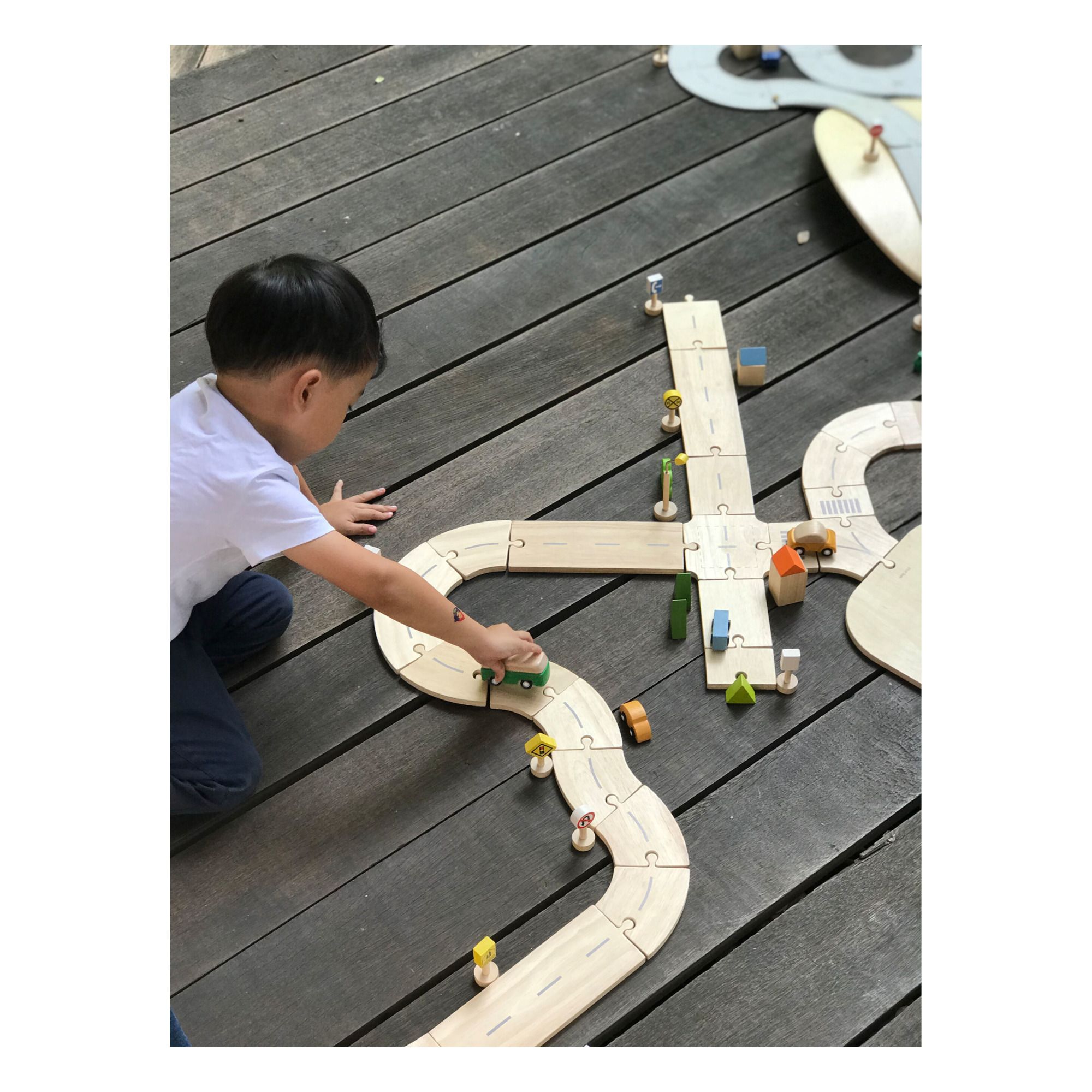 Wooden Car Circuit and Accessories Plan Toys Toys and Hobbies Children ...