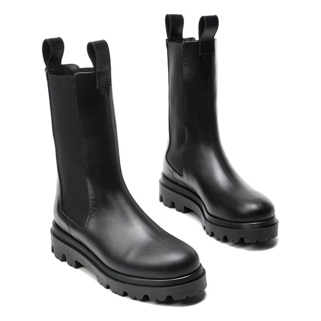 Boots et bottes femme : sélection de marques de créateurs.
